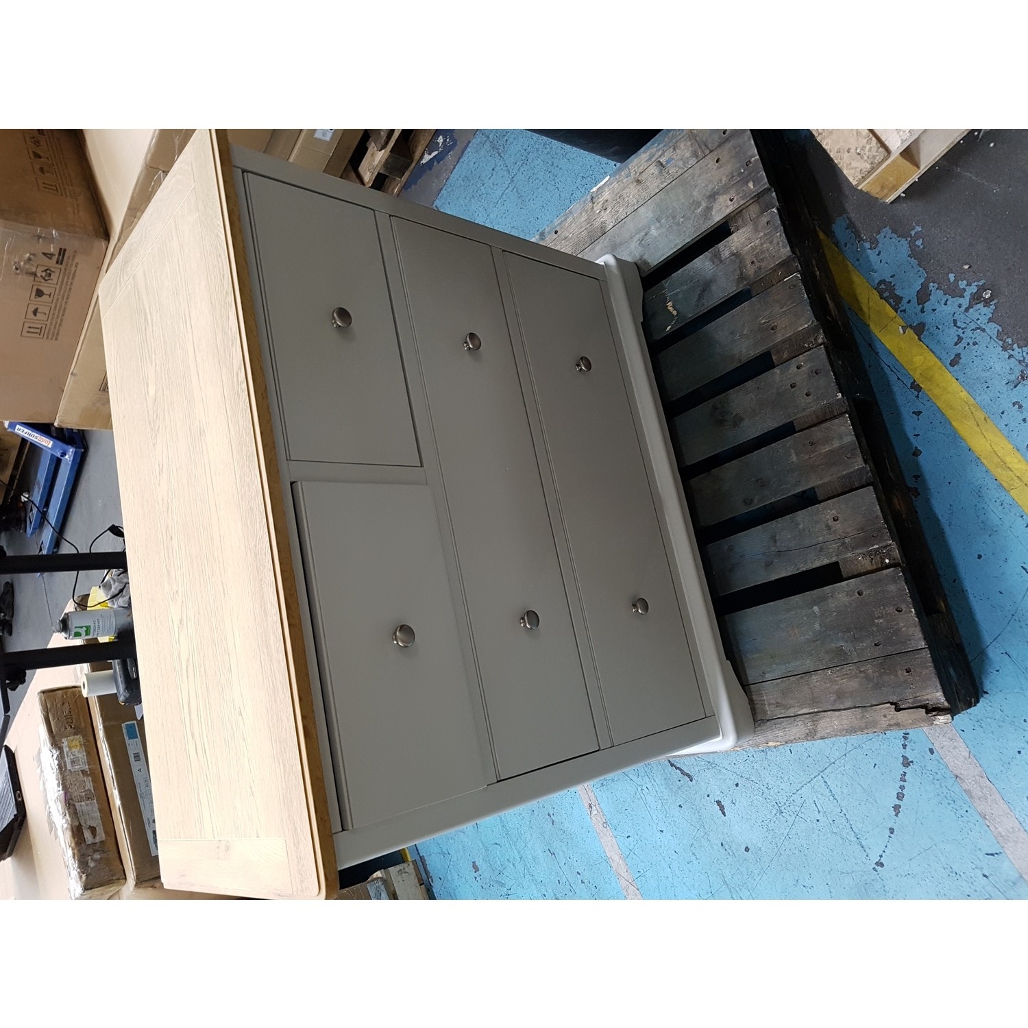 GRADE A2 - Darley Two Tone Chest of Drawers in Solid Oak and Light Grey ...