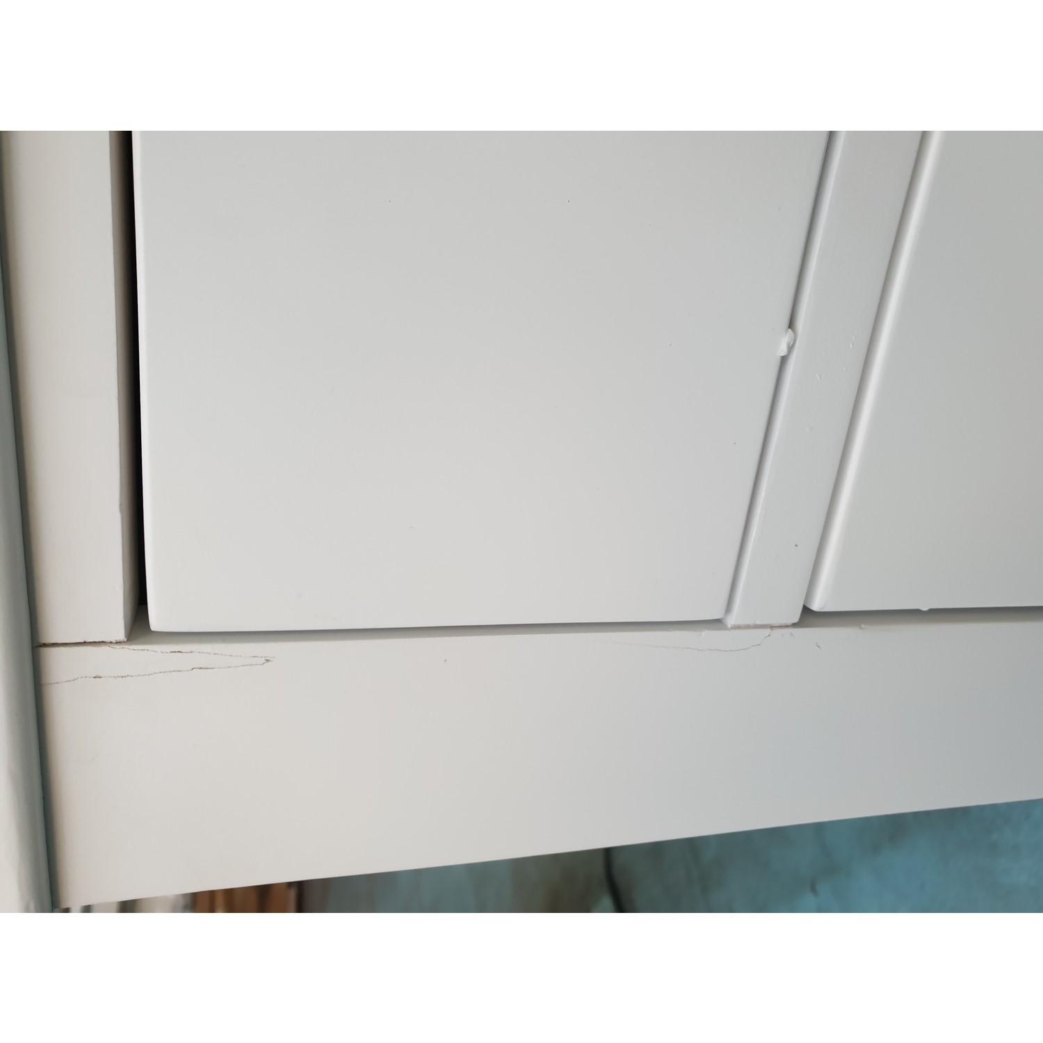 GRADE A2 - Olivia White 4 + 3 Drawer Wide Chest of Drawers - Furniture123