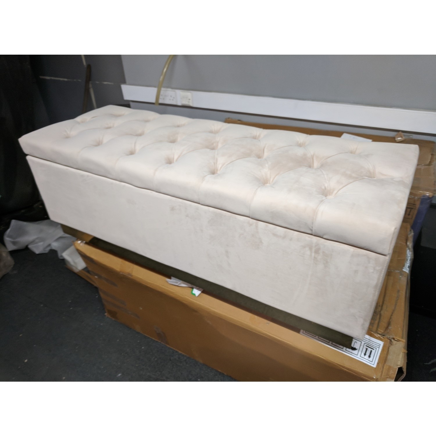 Grade A2 Safina Beige Velvet Ottoman Blanket Box With Gold Plinth