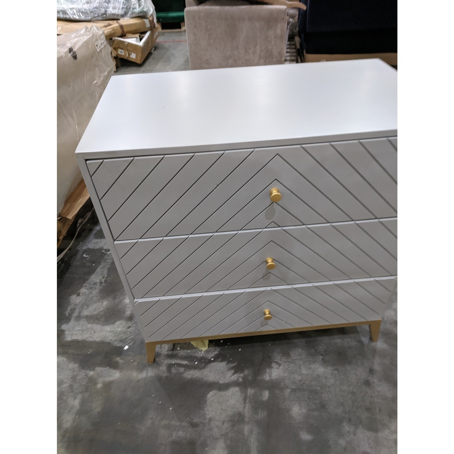 GRADE A2 - Grey Chevron Chest of 3 Drawers with Legs - Ezra - Furniture123