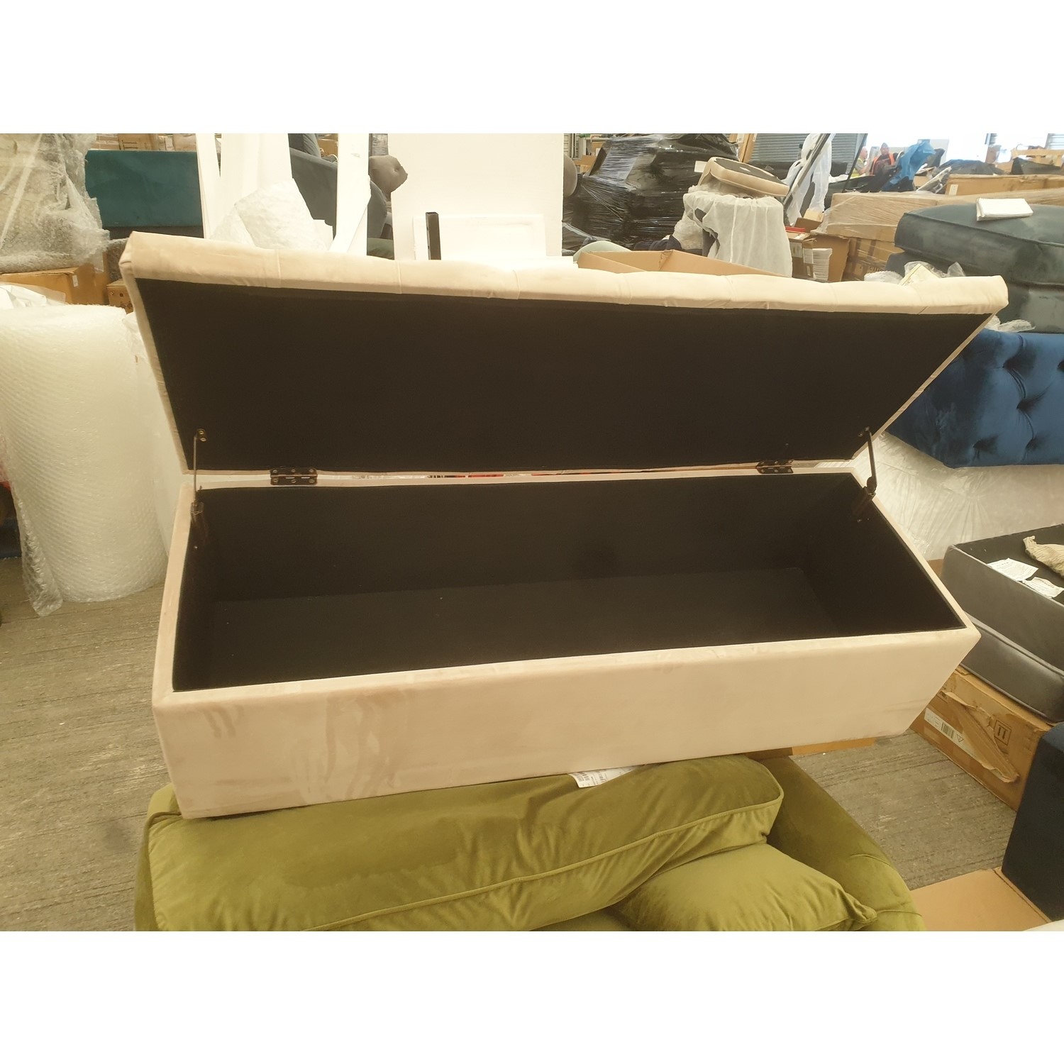Grade A2 Safina Beige Velvet Ottoman Blanket Box With Gold Plinth