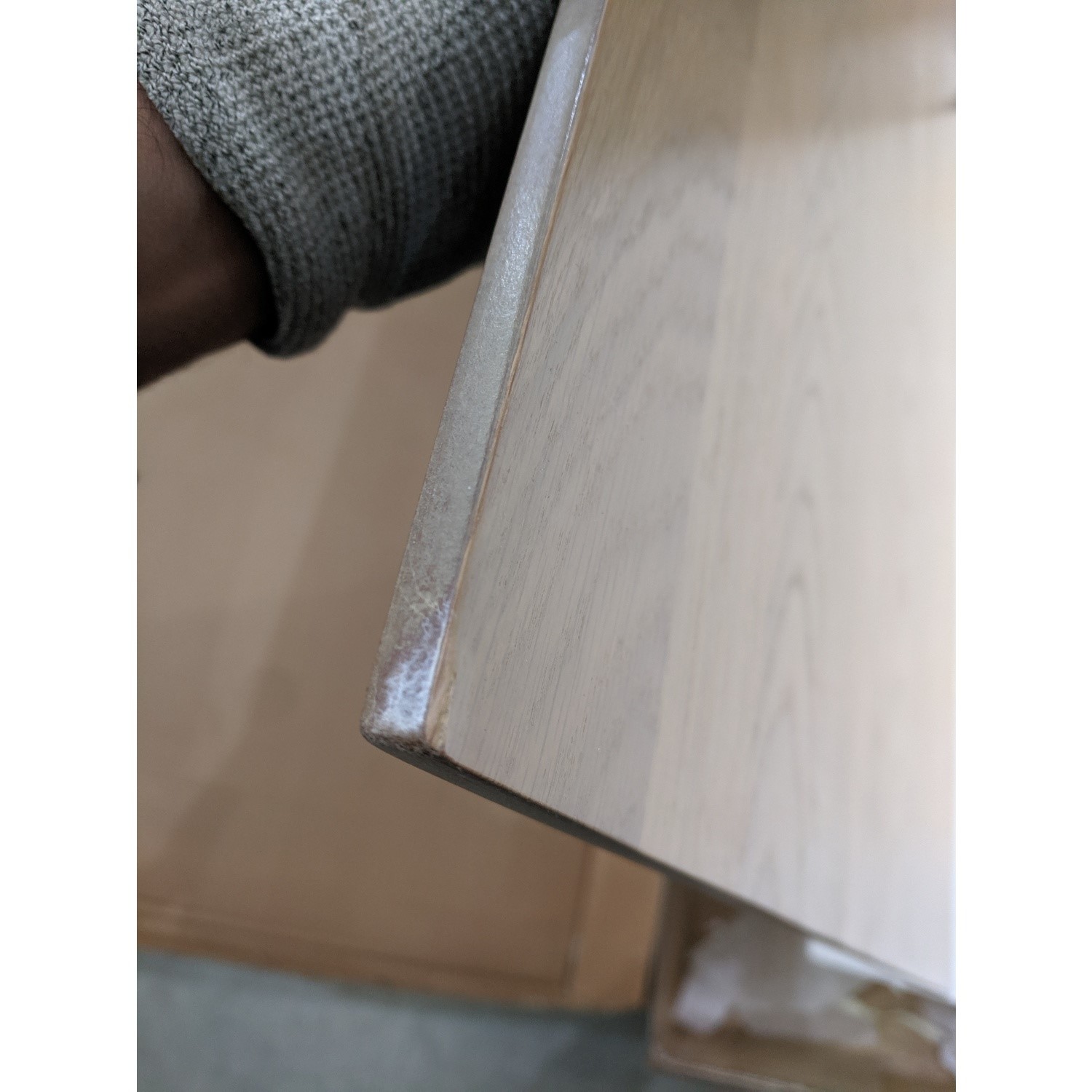 GRADE A2 - Carson Light Oak Dining Table - Seats 6 - Furniture123