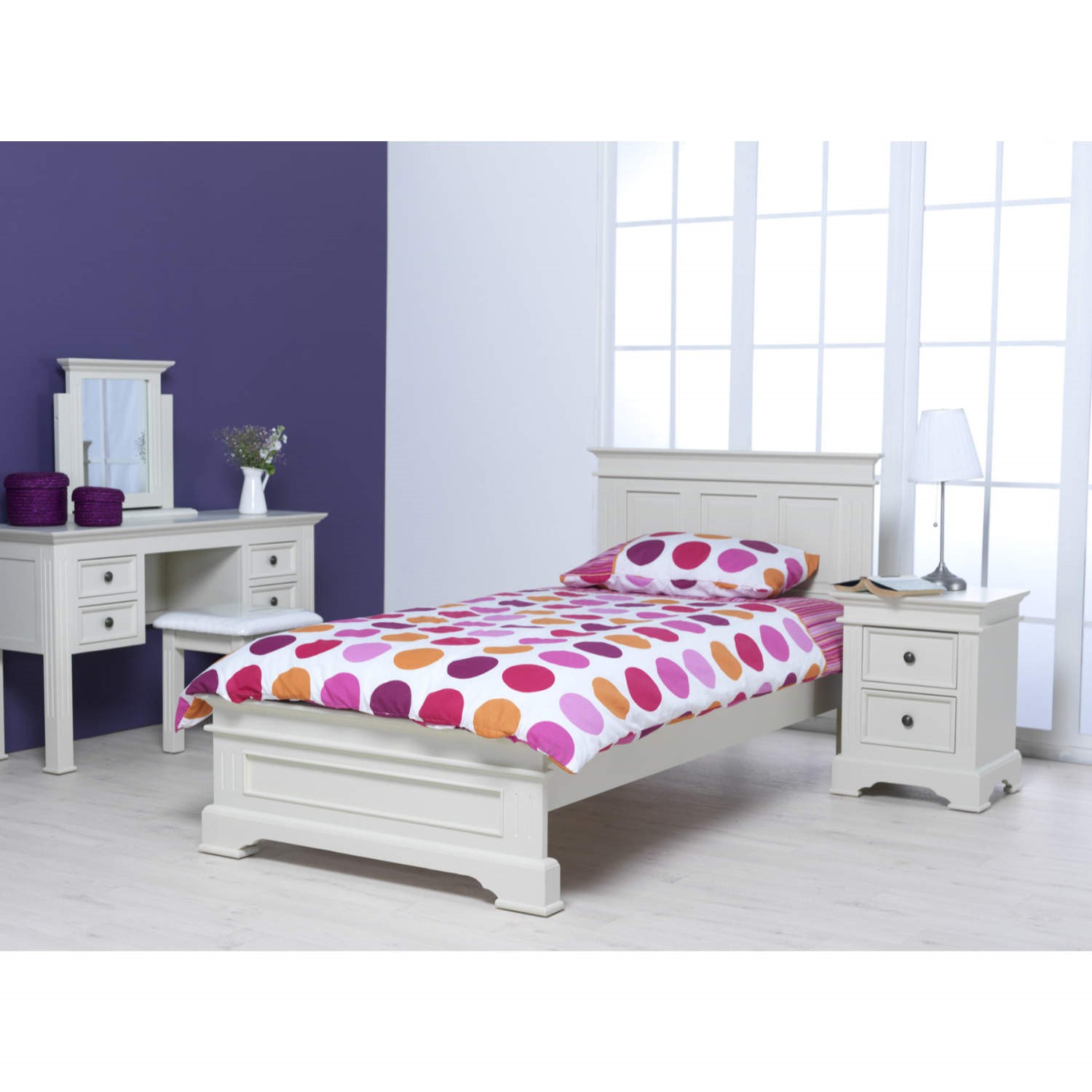 Wilkinson Furniture Deauville Solid Pine Single Bed Frame in Ivory ...